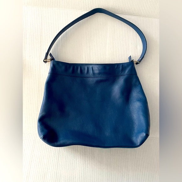 Levenger | Bags | Levenger Shoulder Bag | Poshmark